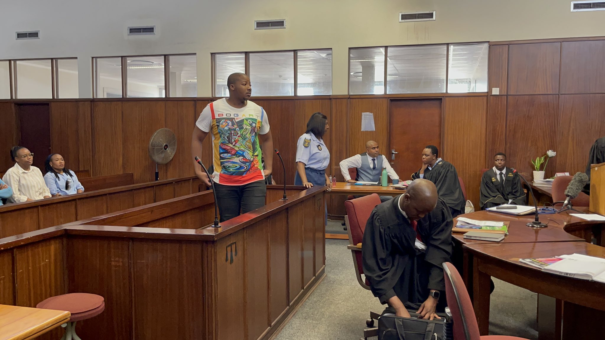 LIBUYELE ENKANTOLO IPHOYISA ELIYISIGEBENGU. - INKEZO KAZULU NAMUHLA